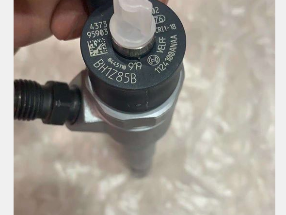 CUMMINS ENGINE PARTS BOSCH INJECTOR 0445110919